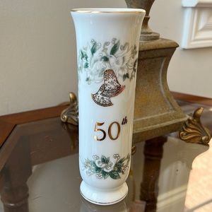Lefton | Accents | Vintage Lefton 5th Anniversary Vase | Poshmark